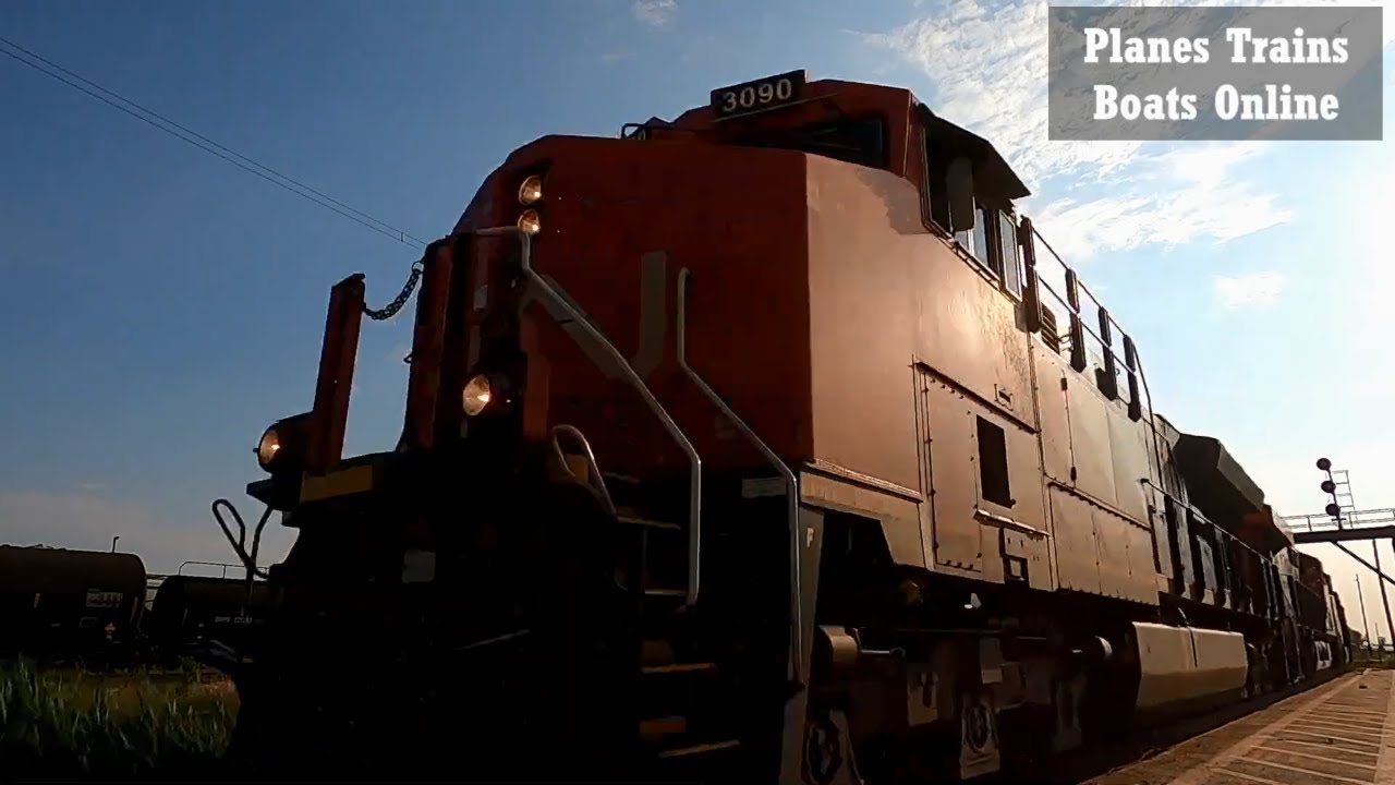 TRAIN 394 - CN 3090, CN 3831, CN 2507, CN 2333, CN 2266, CN 2718 & DPU ...