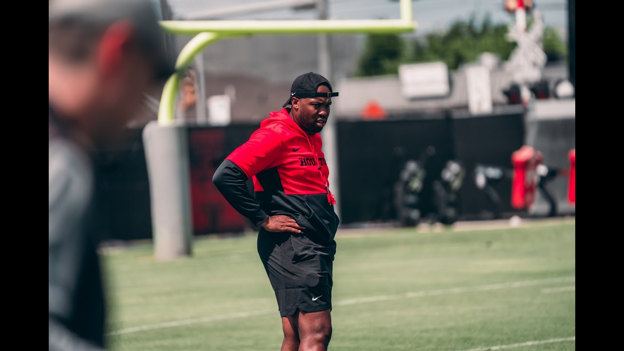Houston Football Availability: Doug Belk (Fall Camp) - YouTube