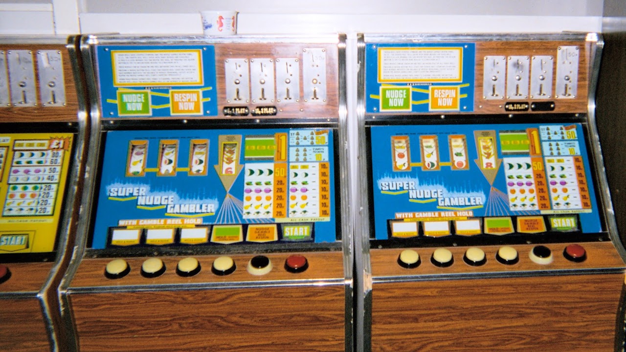 Fruit Machine Emulation Play. Live Stream - YouTube