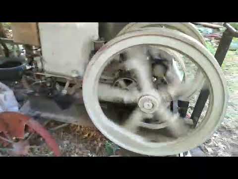 5 hp Monitor Hit Miss Engine - YouTube