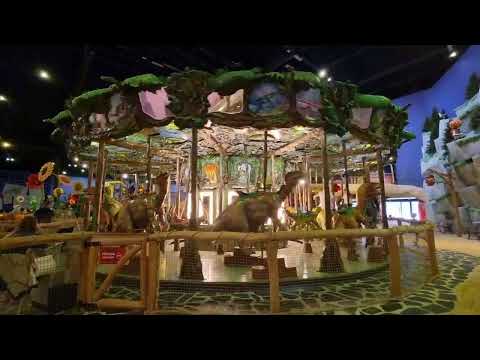 Majaland Praha - Dino carousel - YouTube