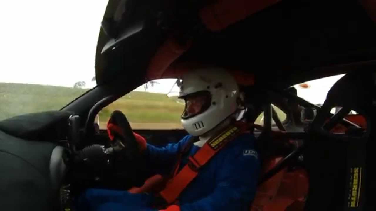 PCNSW Garry Hobson's GT3 around SMP GP Circuit 21/02/15 - YouTube