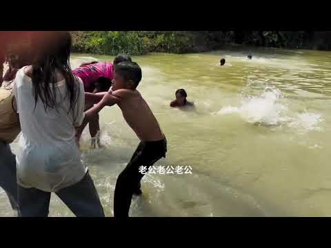 Village in river side vlog  5 || Girl Bath in river || #desivillagegirl #villagelife #desigirl