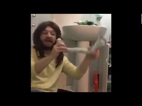 Aykut Elmas Vine - Kız Arkadaşı Evde 10 Saniye Yalnız Bırakmak