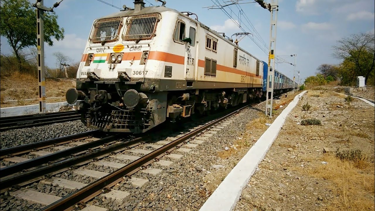 Chennai New Delhi 12621/Tamilnadu sf express | Railfan Insider | Indian ...