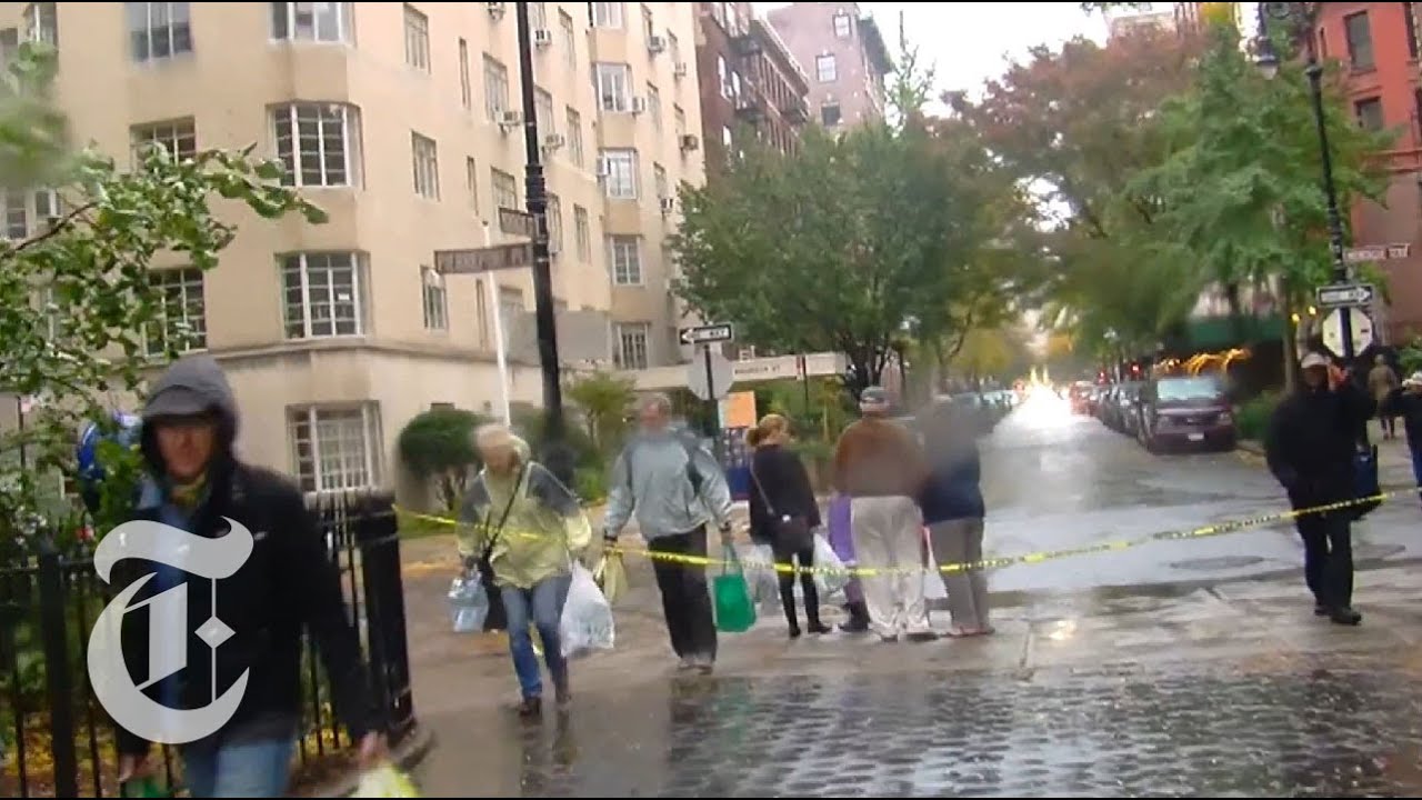 Hurricane Sandy Hits Brooklyn: Storm Day Off | The New York Times - YouTube