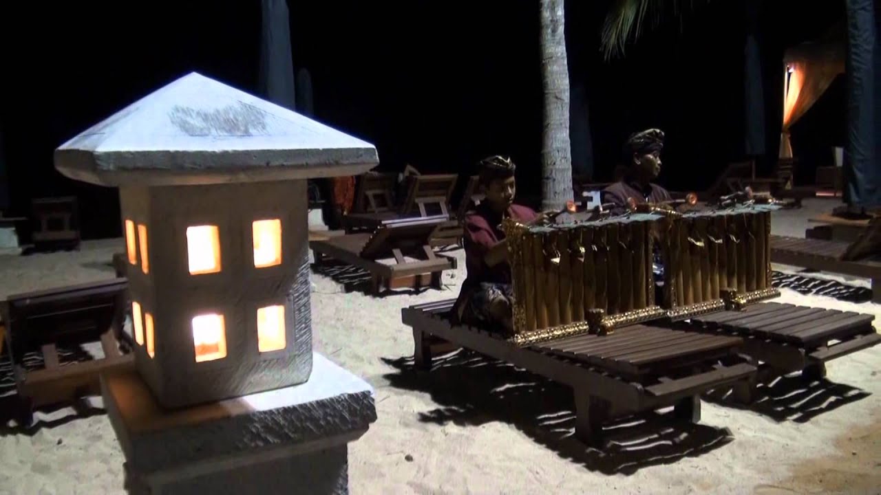 2011 Bali Balinese Gender Wayang - YouTube