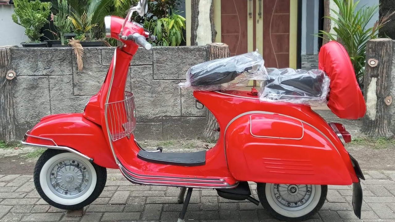 FOR SALE VESPA Super Est.1974 | Warna Merah | Siap antar sampai depan ...