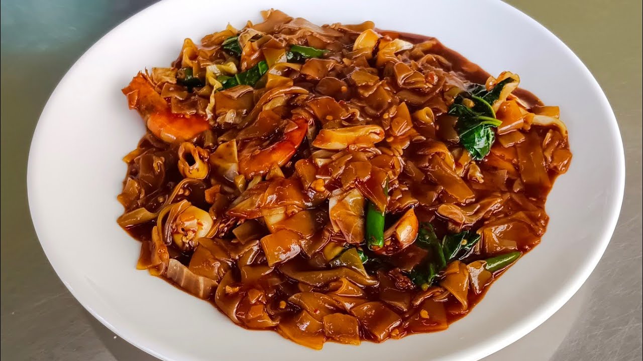 Kuey teow goreng basah || Rizal tomyam - YouTube