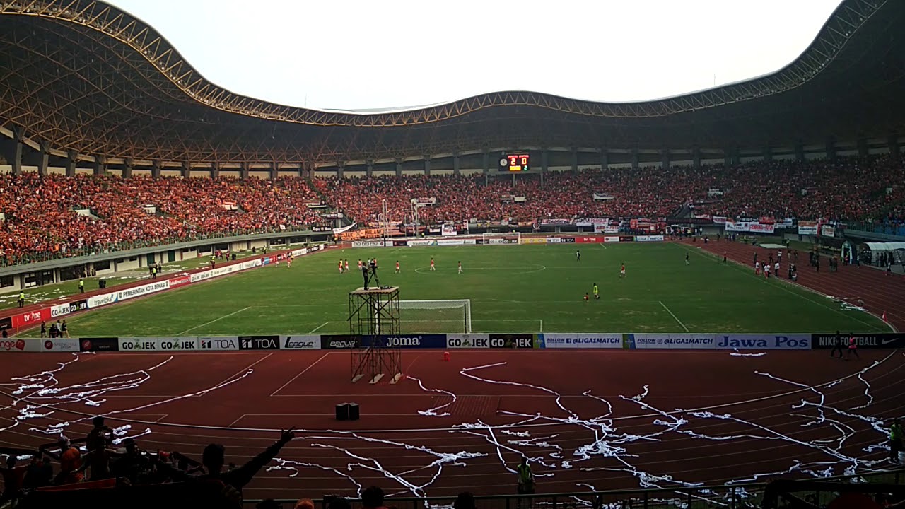 DOMY STUPA FT JAKMANIA - SATU CINTA PERSIJA.STADION PATRIOT CHANDRABAGA ...