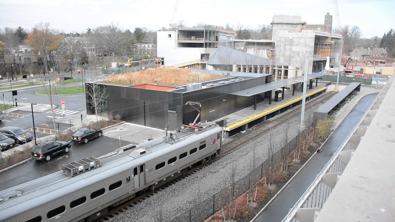 NJT Princeton Shuttle @ the New Princeton Station - YouTube