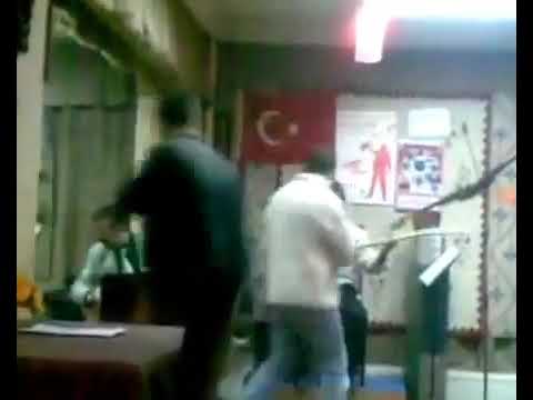 Ozan Erhan ÇERKEZOĞLU Âşık Mevlüt MERTOĞLU Atışması 2007