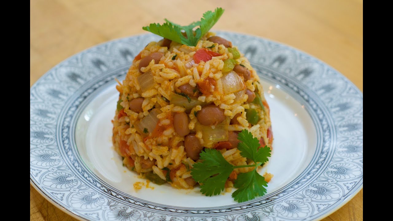 Vegetarian Arroz Mamposteao, Puerto Rican Rice | Kimchi & Cornbread ...