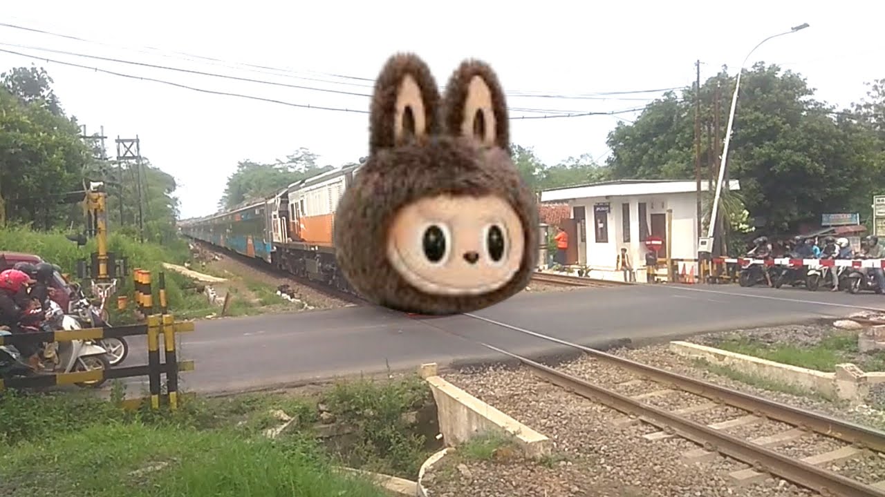 kereta api panjang, commuteline pada berubah jadi kikiko exe, train ...