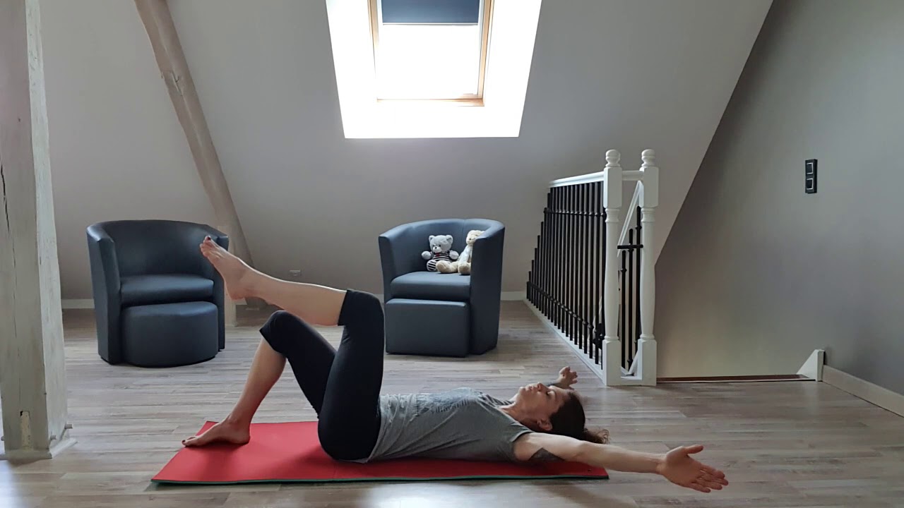 Pilates: Bien-être Dos / Abdos - YouTube