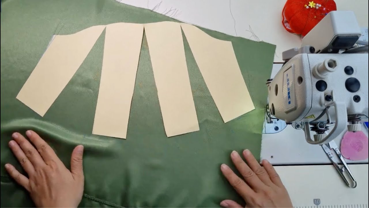 How to sew sleeves with a square | Sewing Tips and Tricks for beginners ...