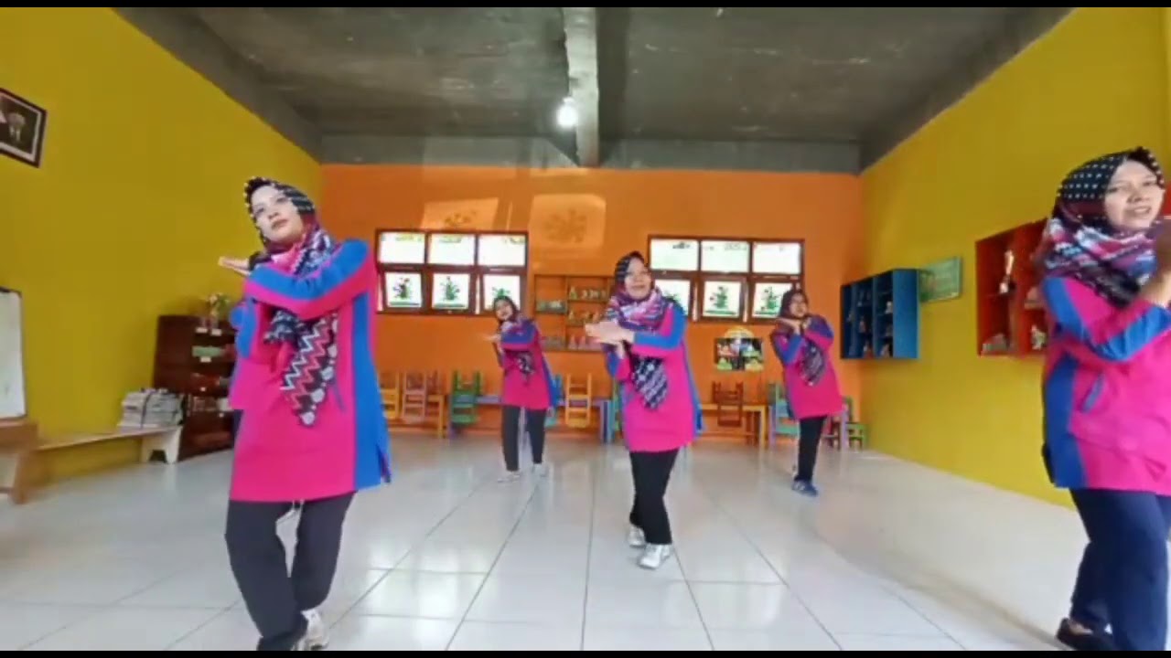 SENAM GEMARI (GEMAR MAKAN IKAN) KELAS B RA MA'ARIF PULUTAN - YouTube