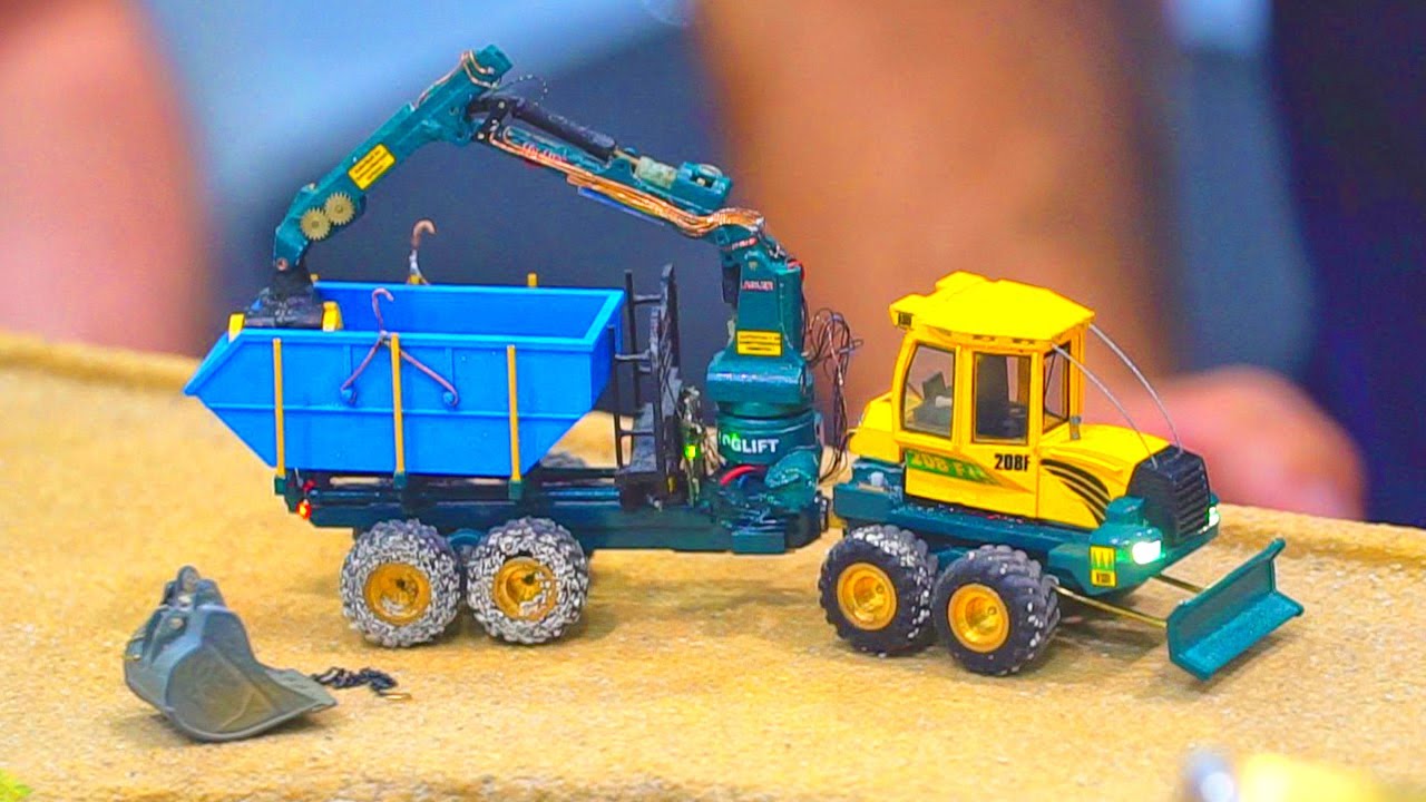 MICRO RC MODELS IN 1/87 SCALE! TINY TRUCKS & TRACTORS IN ACTION! - YouTube