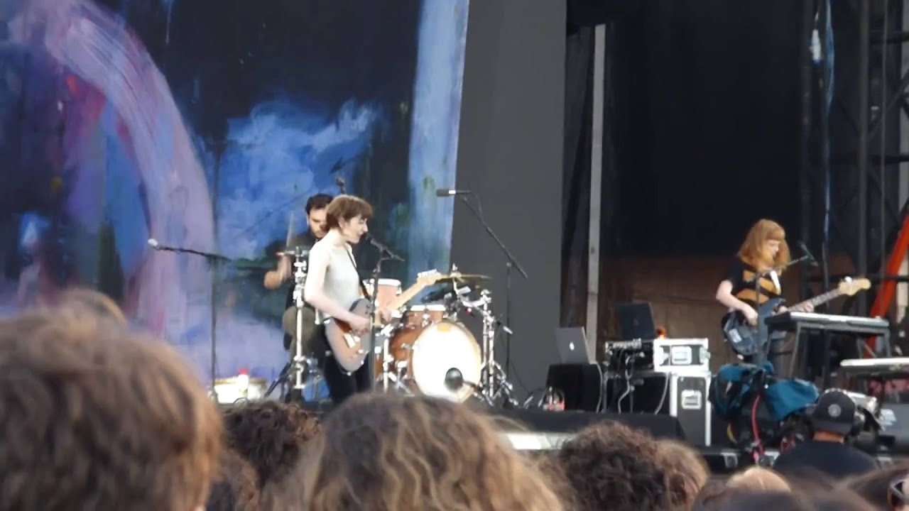 Daughter - Fossa (Primavera Sound 2016) - YouTube