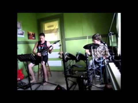 David Luker and Gavin Metts perform "Ride On" by ACDC - YouTube