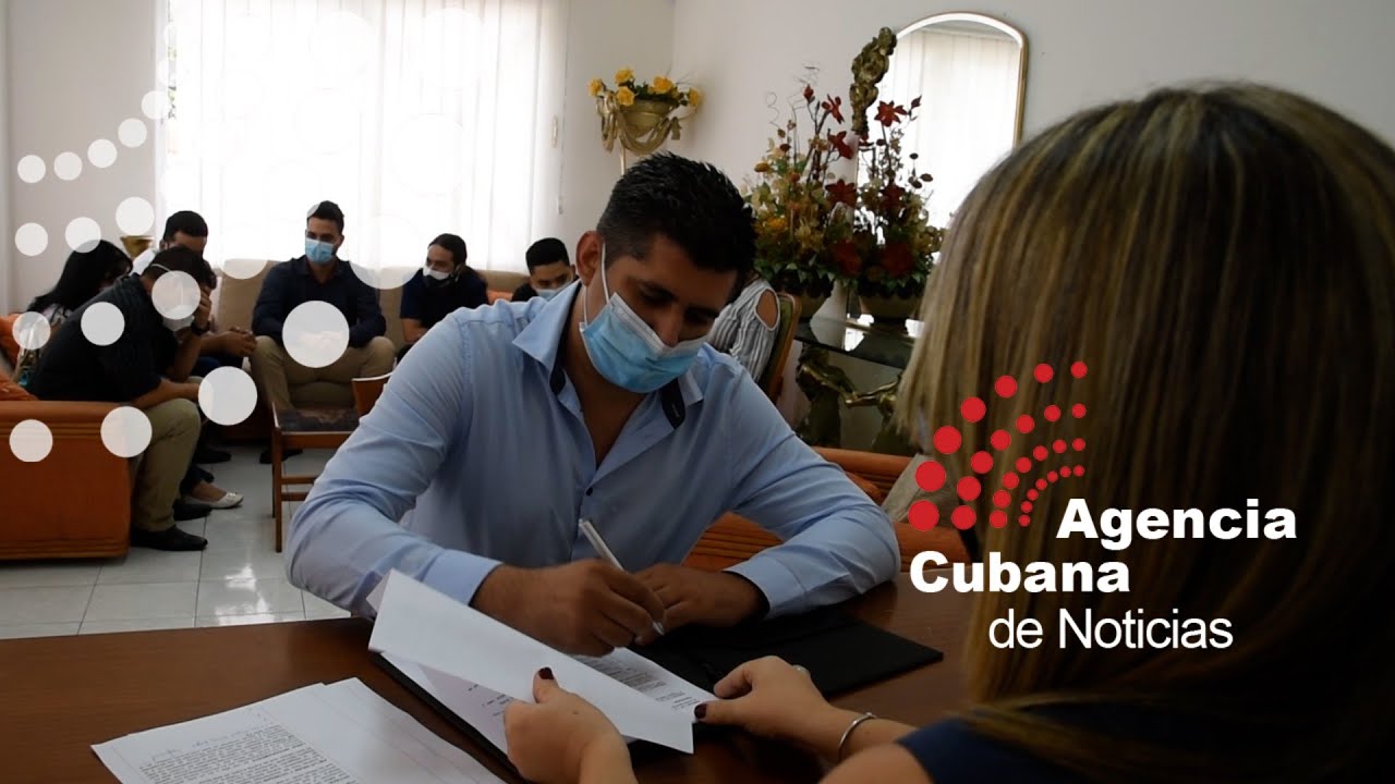 Dofleini Software primera mipyme oficial en Cuba - YouTube