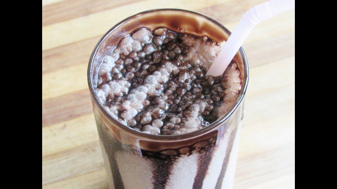 Chocolate Milkshake Recipe - How To Make Chocolate Milkshake ...