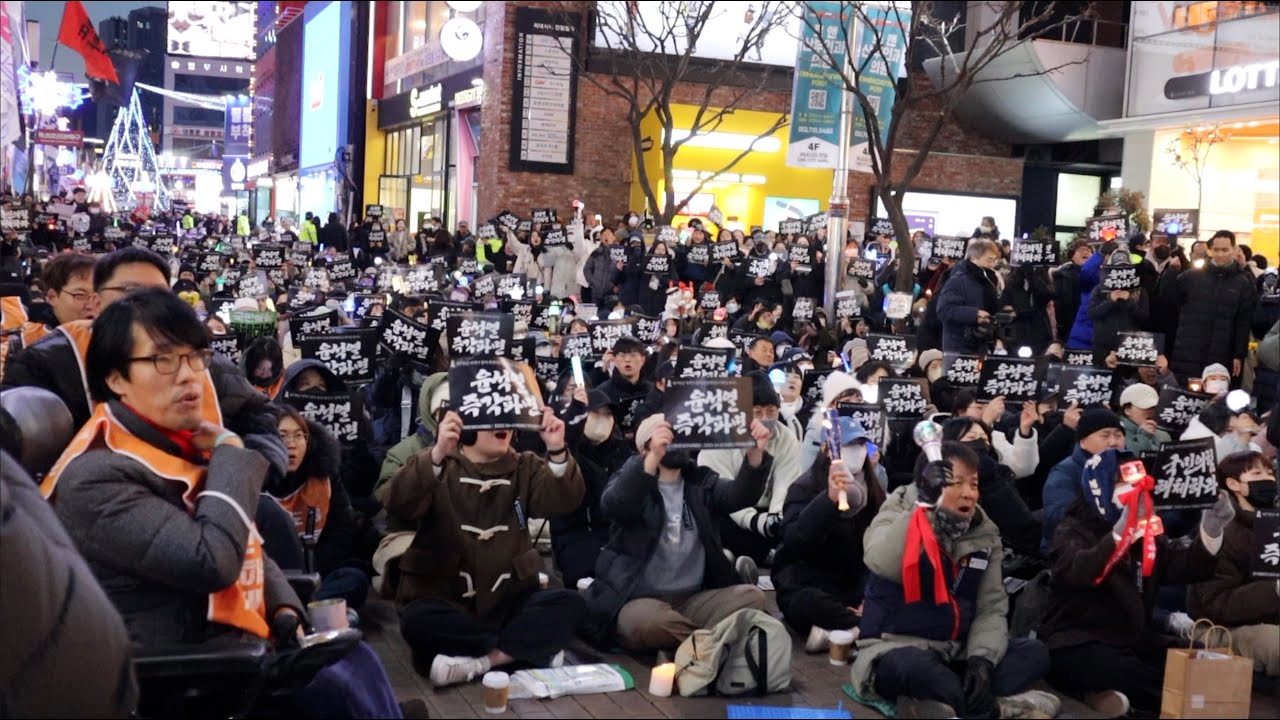 Stringer Dispatch: South Koreans take to the streets for Yoon's ouster ...