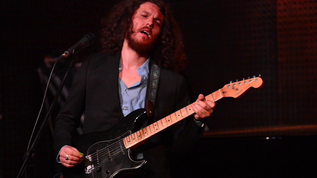 Jean-Roch Waro Schulth #1 : BELLA ! - YouTube