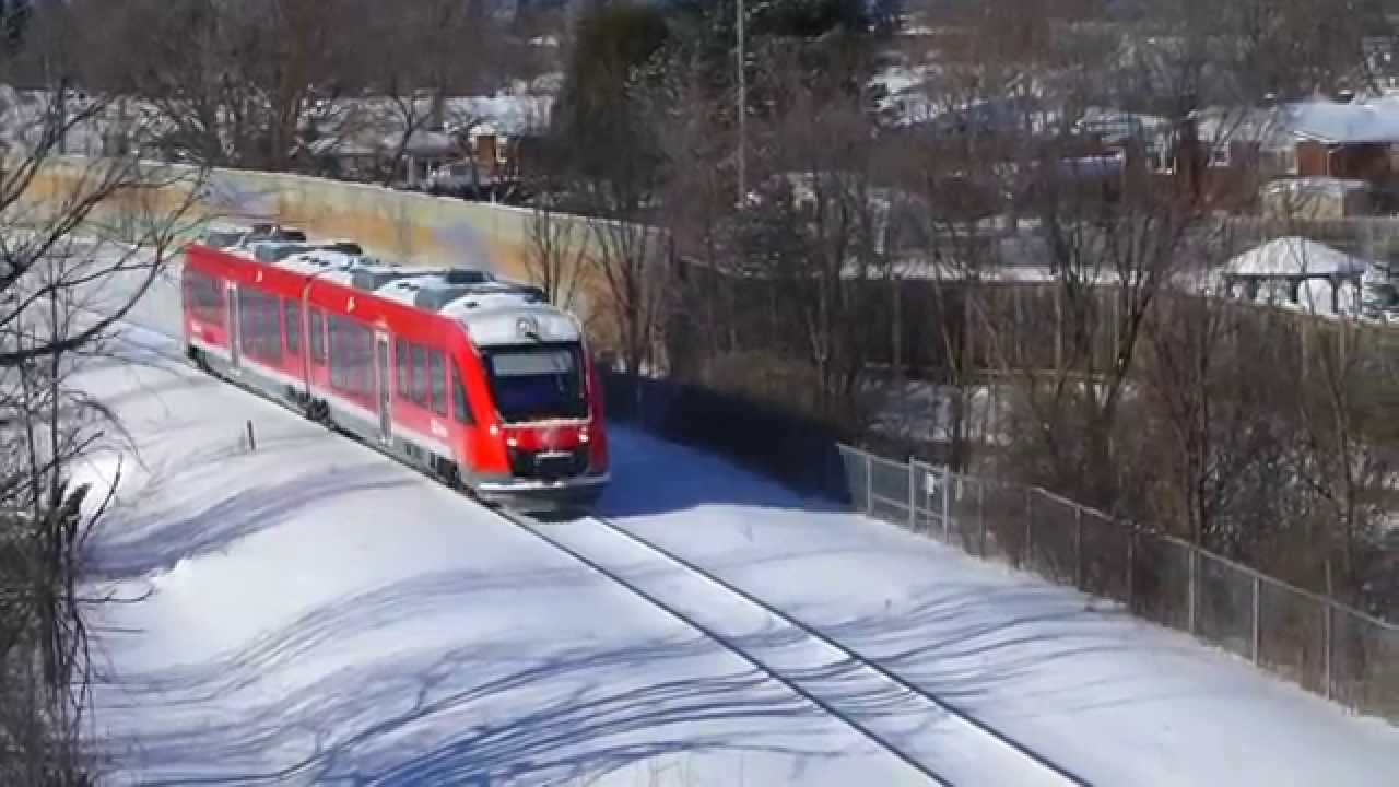 OC Transpo O-Train "Trillium Line" - Alstom Coradia LINT going under ...