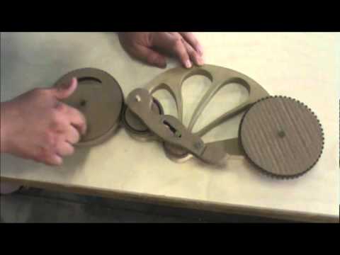 Kinetic Sculpture Cardboard - Finger Gear - YouTube