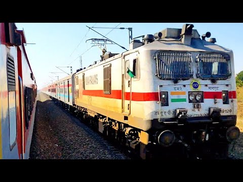 Mumbai Bengaluru Udyan Express Train Crossing - YouTube