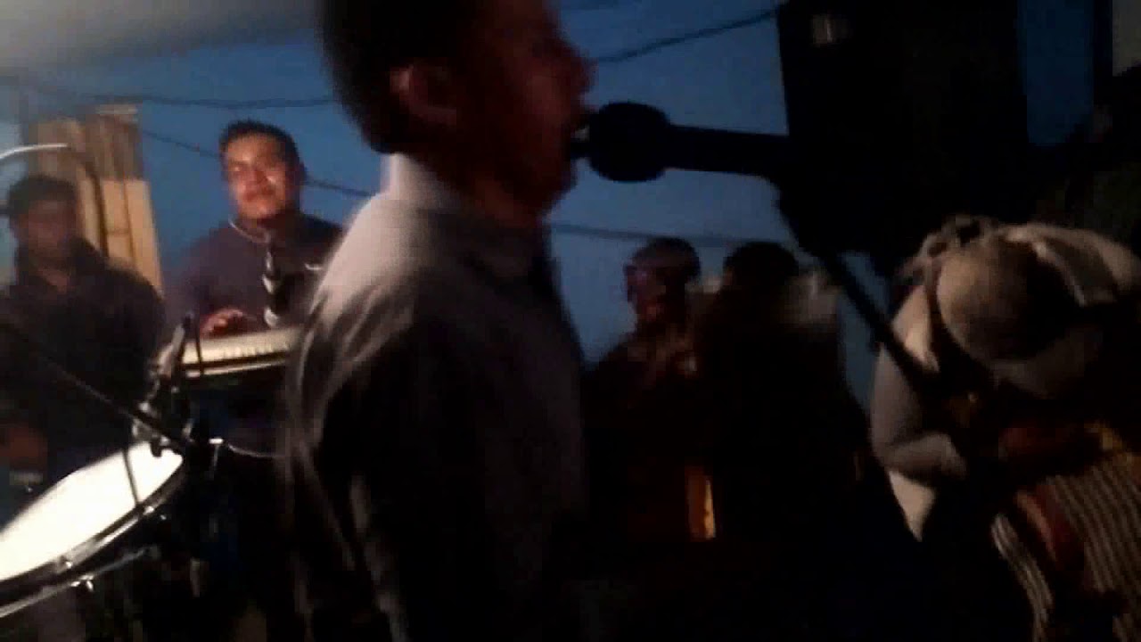sabor latino chivirito negro - YouTube