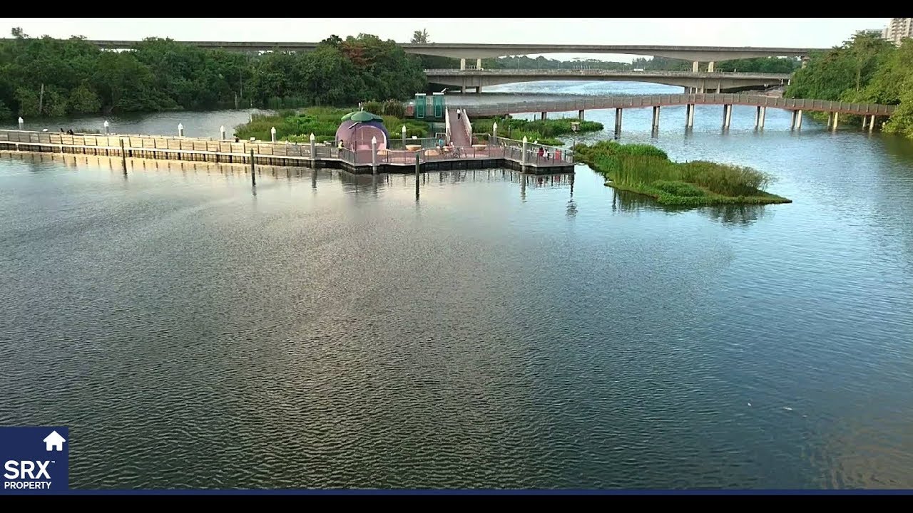 Singapore's first man-made floating island - YouTube