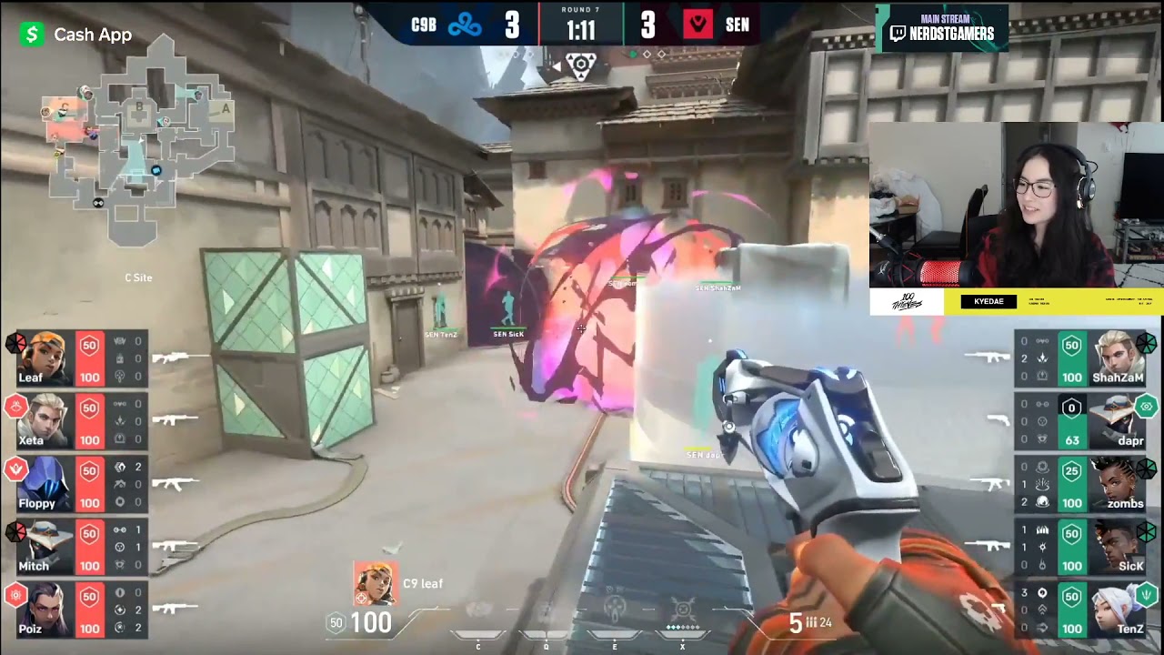 C9 Leaf jump Knife attacks - YouTube