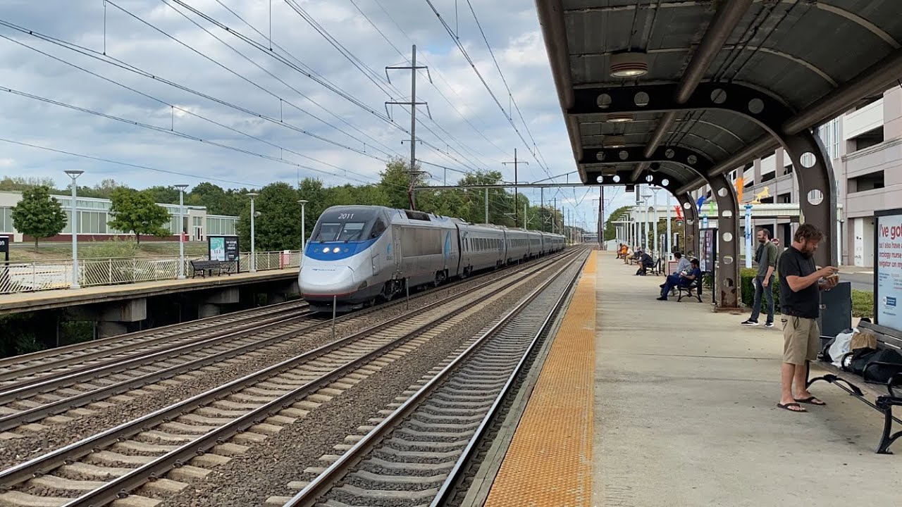 Amtrak And NJT Trains At Hamilton - YouTube