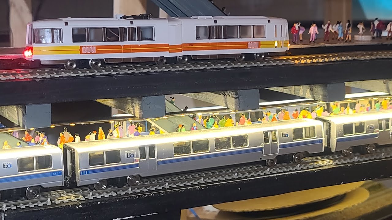 Model BART Train Subway - Embarcadero Station - YouTube
