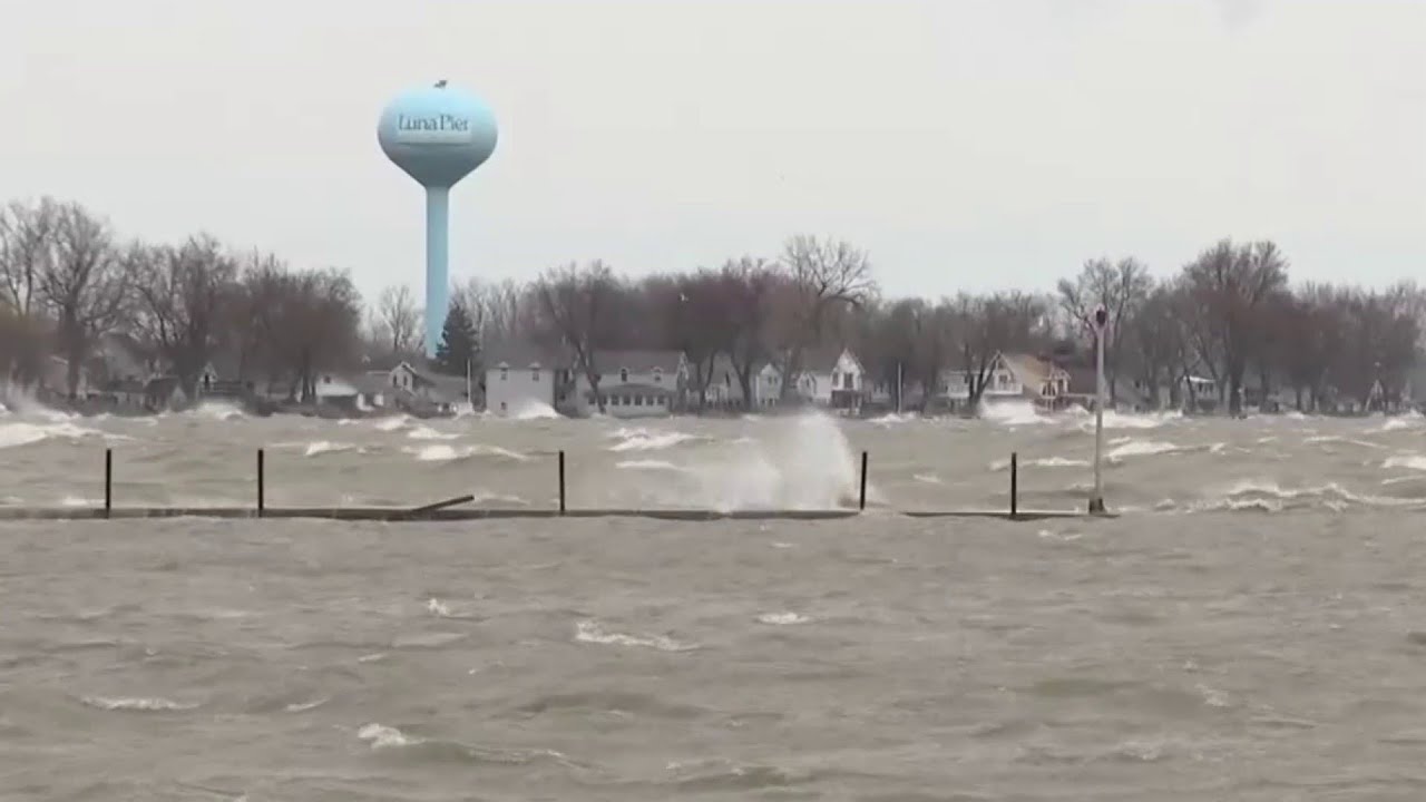 New pumps help fight flooding in Monroe County - YouTube