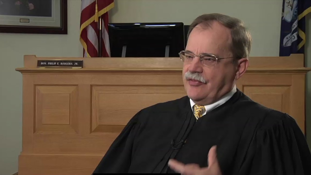 TrueFiling Helps Judges Go Paperless - YouTube