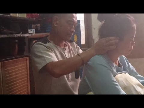 MEMIJAT PERUT TANTE DEVI - KELUHAN SERING MUAL