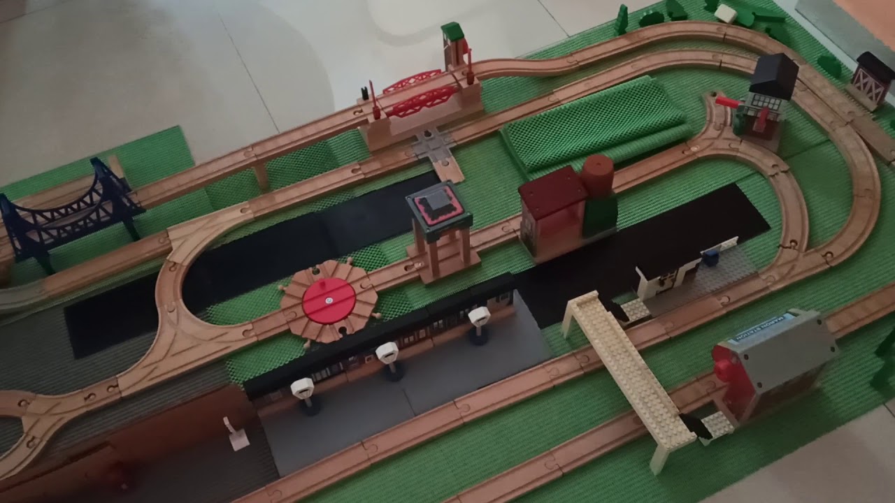 Thomas Wooden Railway Layout for Alien Alert Remastered - YouTube