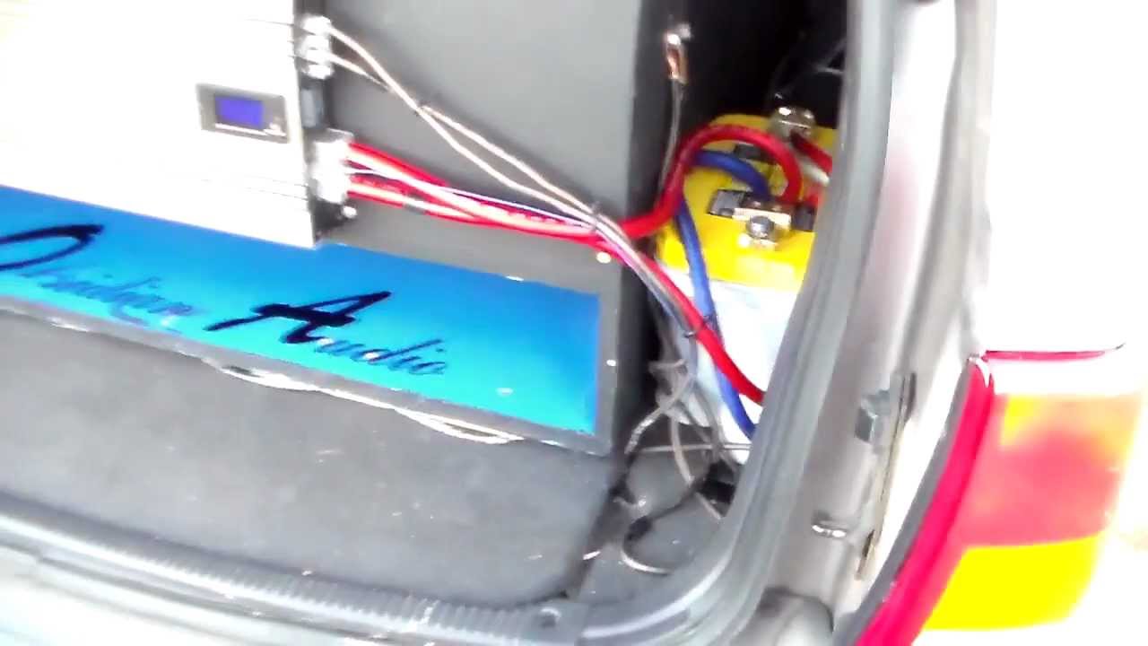 2nd battery and O2 amp installed! MOAR POWA!!!! - YouTube
