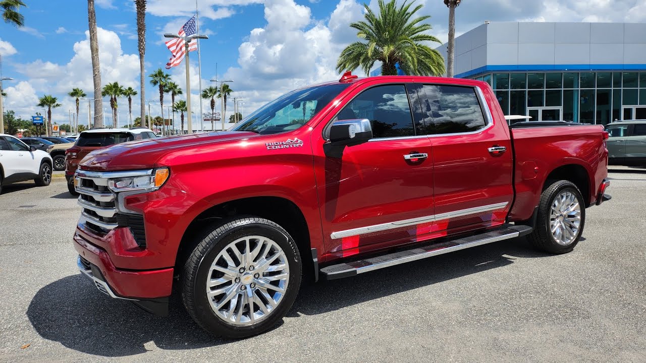 2026 Chevrolet Silverado 1500, High Country, "Radiant Red Tintcoat" en ...