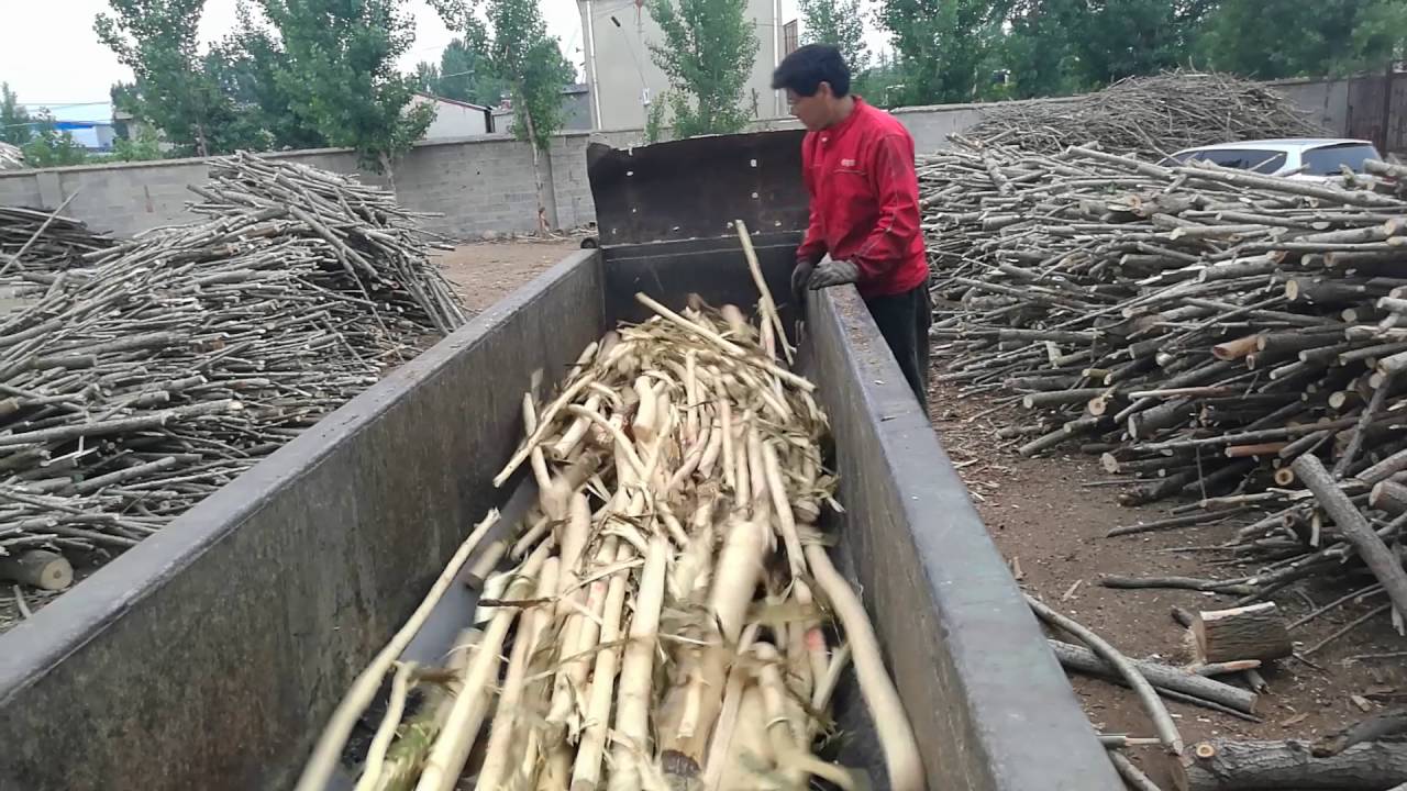 automatic wood log removing machine - YouTube