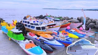 Find ships hit by waves ocean linerscruise shipscontain... | Doovi