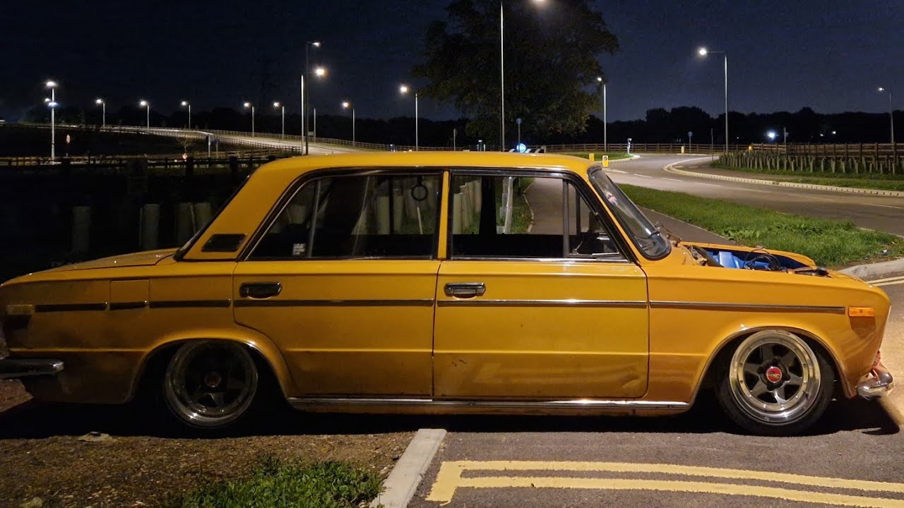 Fitting Airride to My Lada 2106 - YouTube