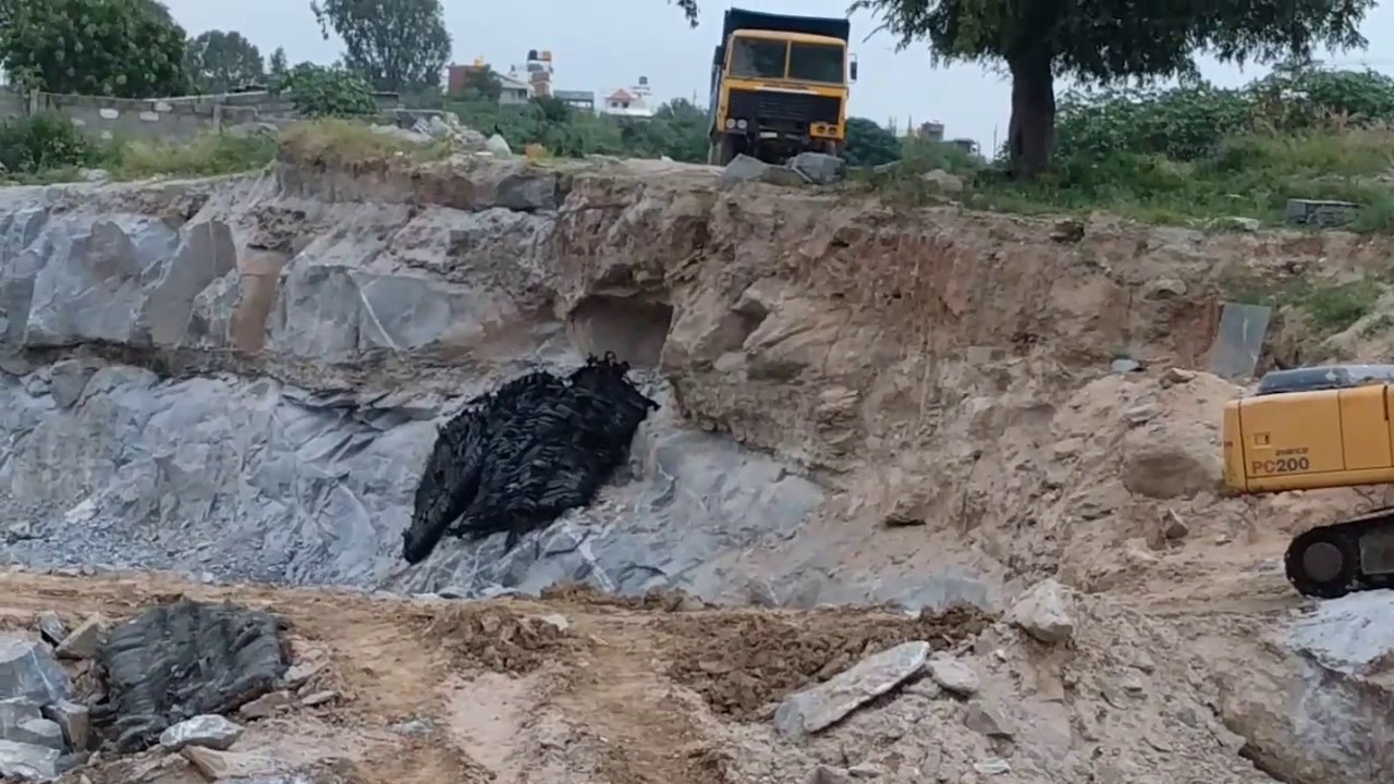 Controlled Rock Blasting - YouTube