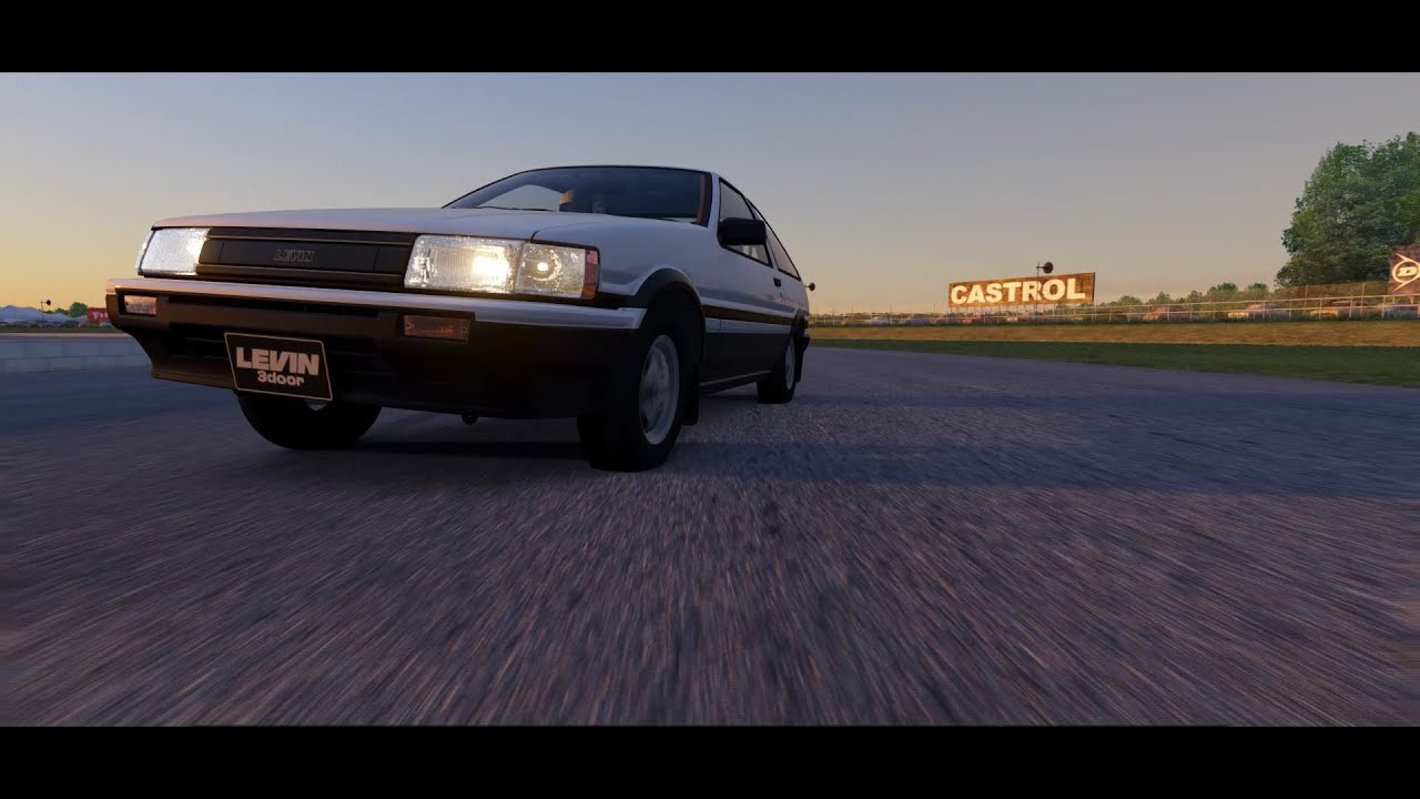 Ae86 Slides Around Track - YouTube