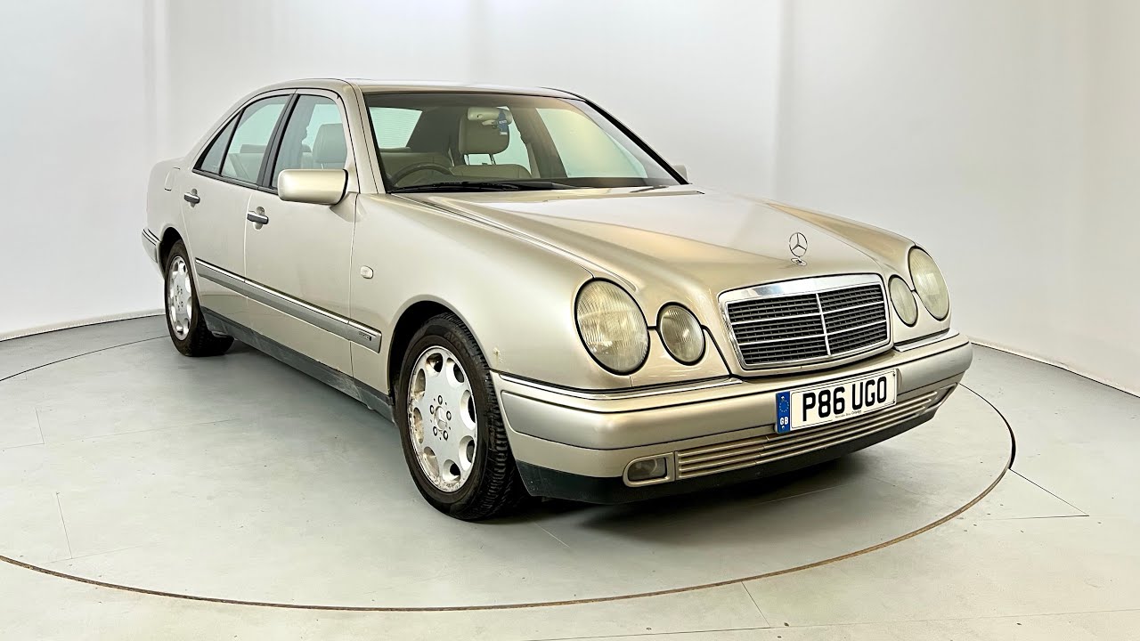 Merceded E280 - YouTube