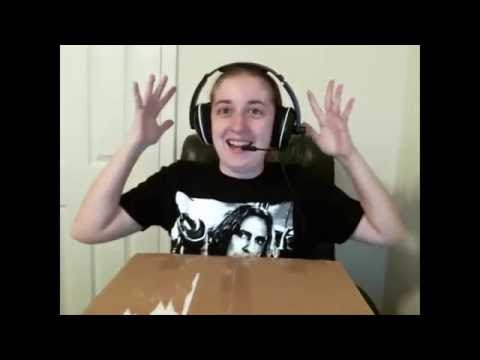 Unboxing A Free Xbox One I Won From Rezli At MomoCon 2016! WOW!