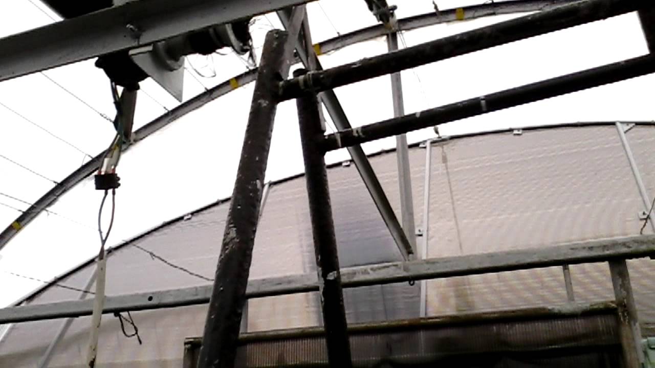 Inchidere aerisire capete solar cu motoras 12 VCC - YouTube